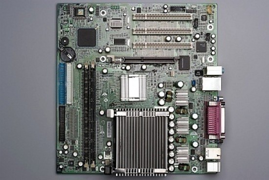 How to Identify a Motherboard - Tech-FAQ
